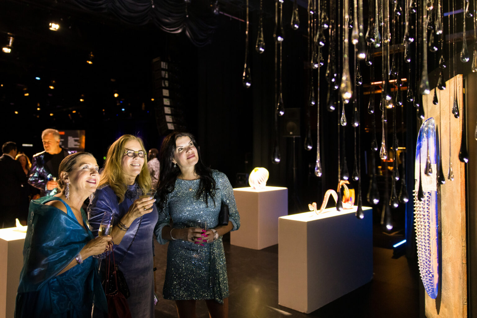 Pilchuck Glass School's 47th Annual Auction and Gala ⭐ ♿ - Refract ...